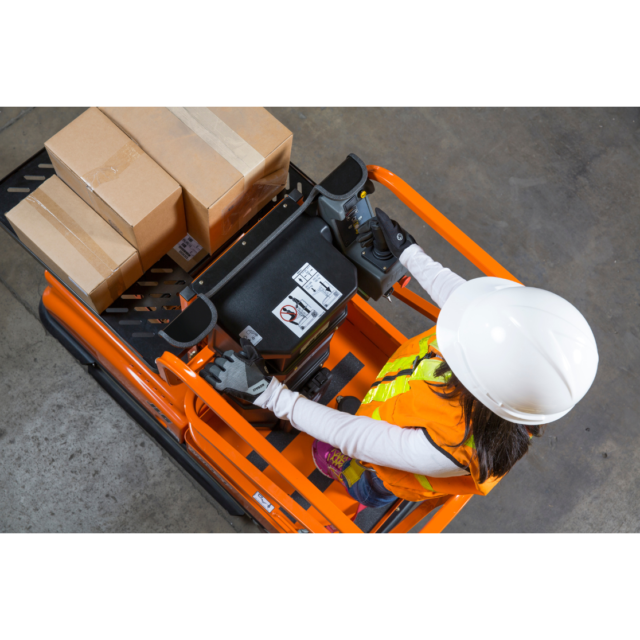 JLG Driveable Stock Picker - Fraza