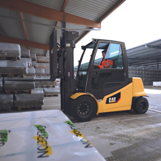Cat Electric 4-Wheel Pneumatic Large - Fraza
